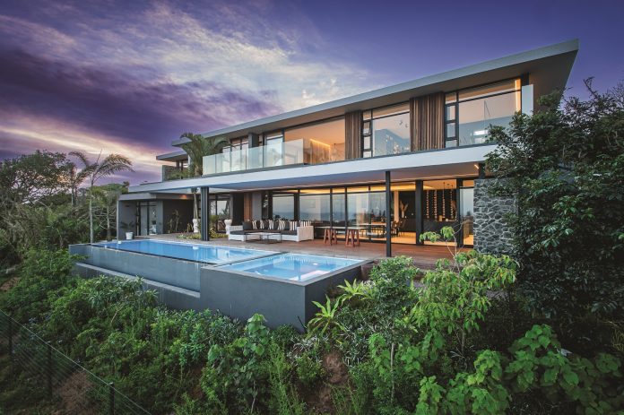 SEA-FACING Sanctuary... - Get It Ballito & Umhlanga